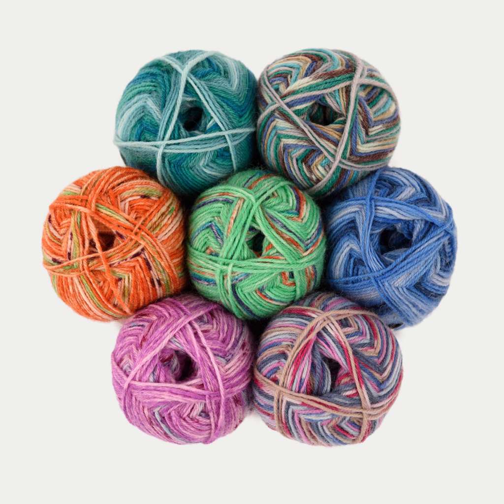 Mayflower Sock Yarn Universe 50g – Uldstrikken.dk